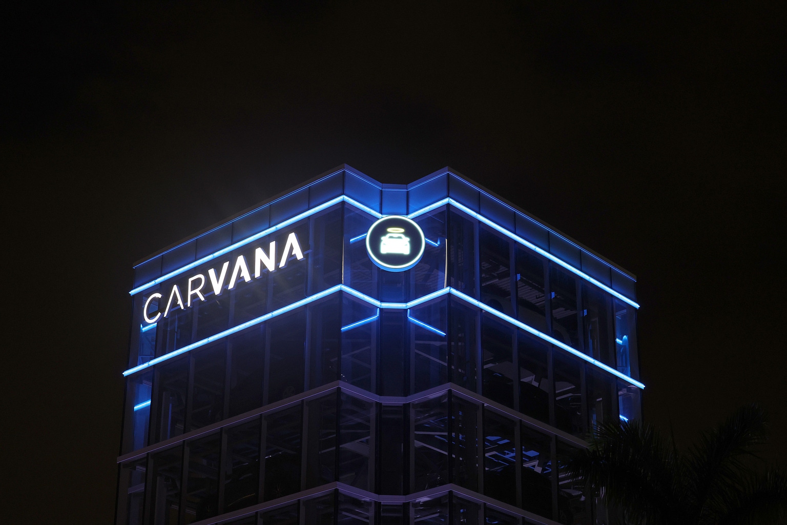 Carvana: A Crisis Disguised As A Fairy Tale (NYSE:CVNA) | Seeking Alpha