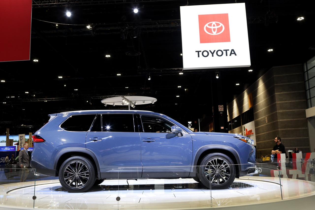 Toyota boosts EV and battery production in China and U.S. as Q3 profit ...