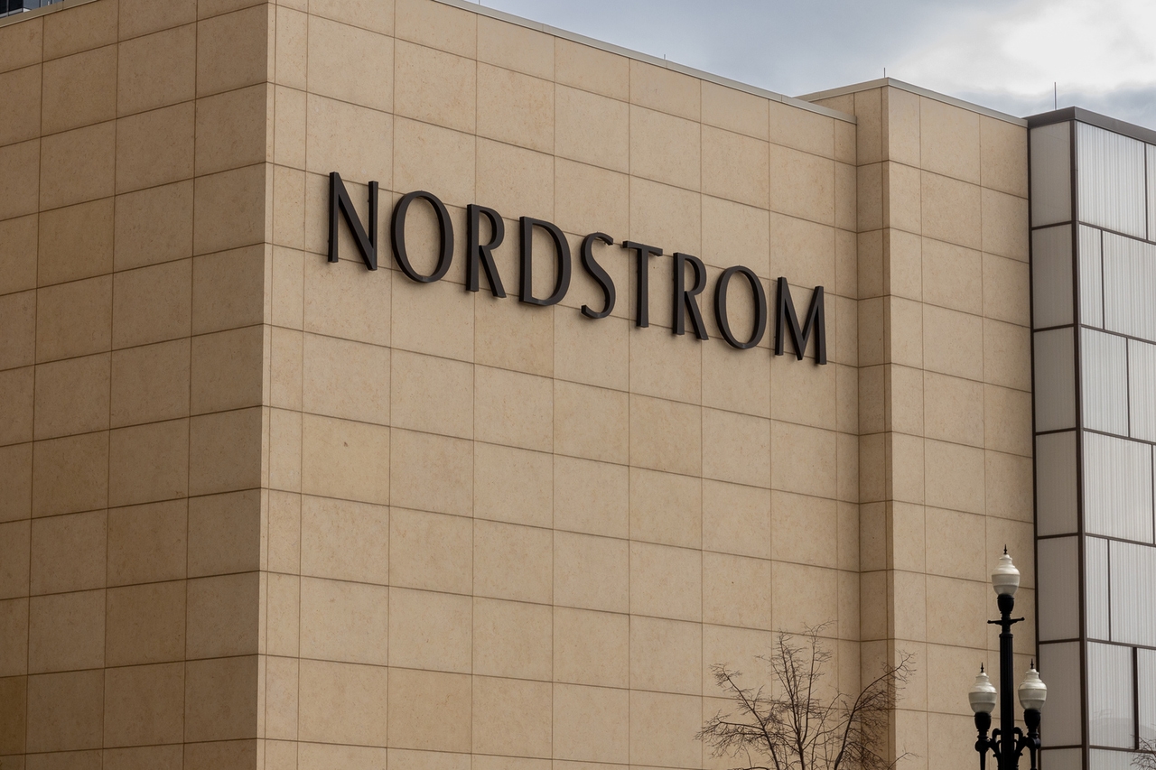 Wall Street Lunch: Nordstrom To Go Private (undefined:JWN) | Seeking Alpha