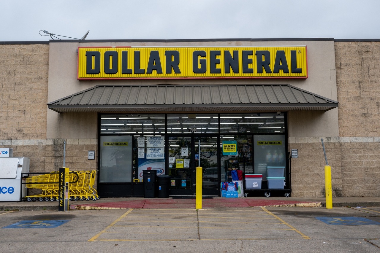 Dollar General jumps after appointing Todd Vasos as CEO (NYSE:DG ...