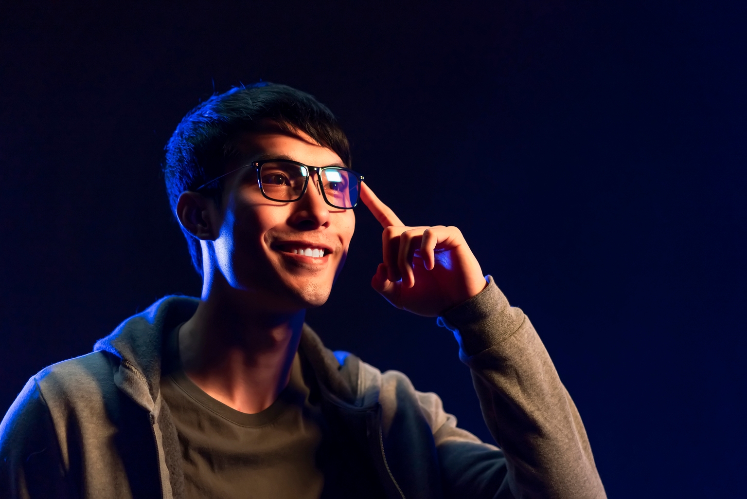 Vuzix Corporation (VUZI): Going Big Or Go Home (2023 June Update ...