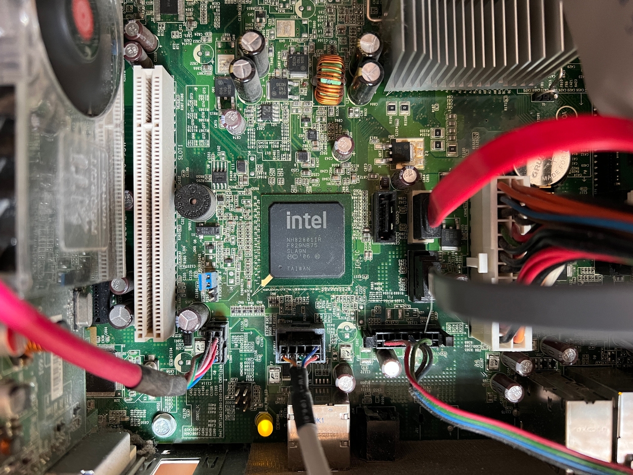 Tech stocks drag down Nasdaq for the week; Intel, Qualcomm among losers ...