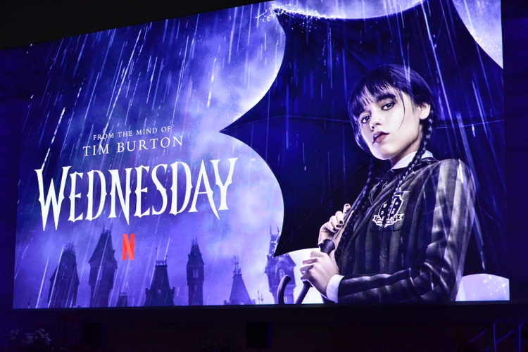 Netflix: just because we watched, doesn't mean it stays (NFLX ...