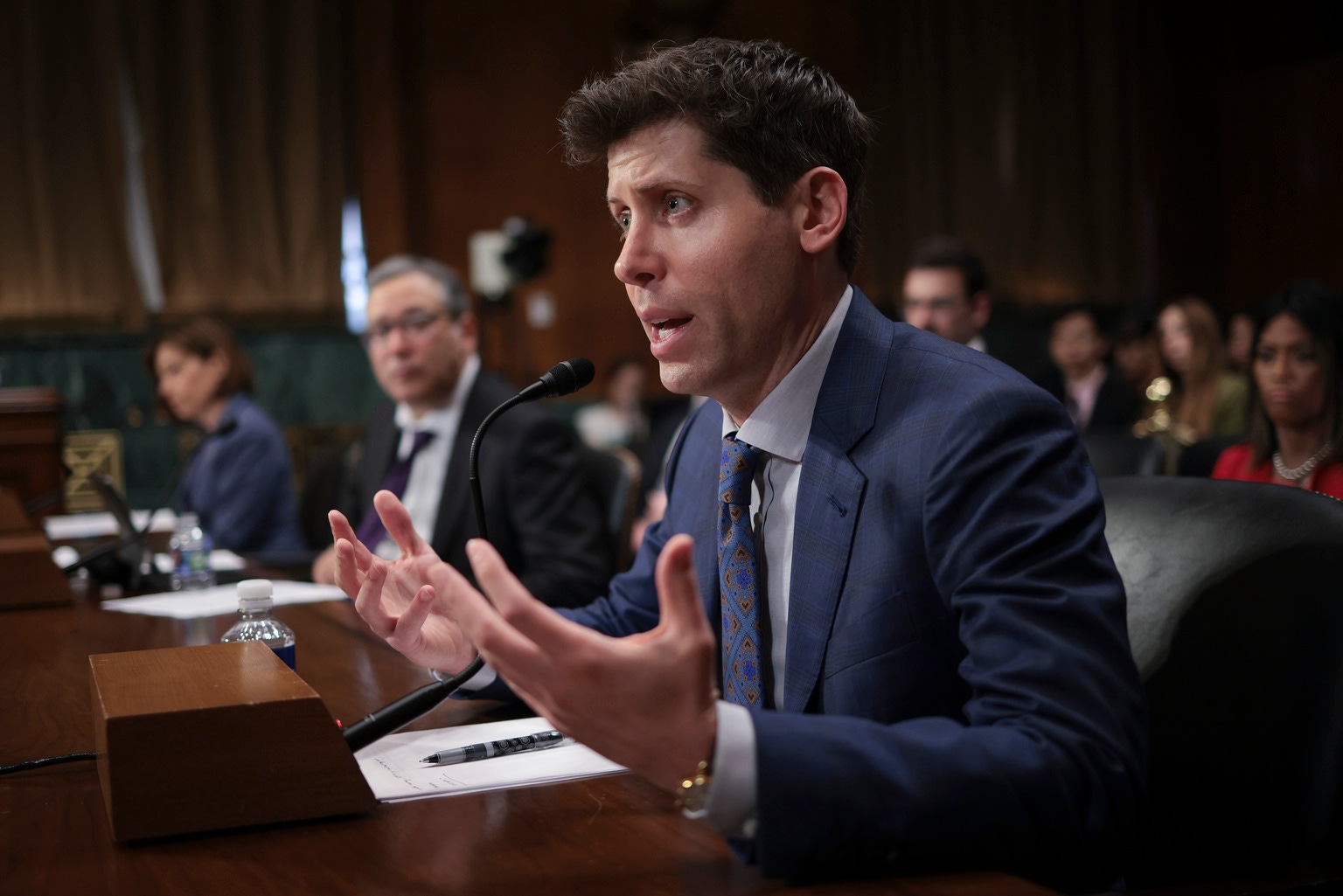 OpenAI’s Sam Altman ousted as board has zero confidence, says he lacked ...