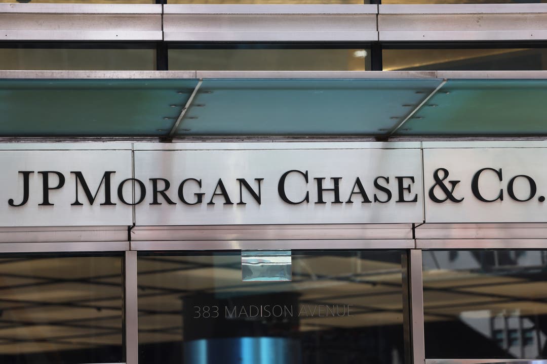 Jpmorgan Chase Plans To Open Over 500 Branches In Multibillion Dollar Expansion Nysejpm