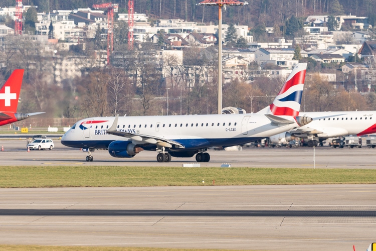 Embraer receives orders from American Airlines, Binter, Avalon (NYSE ...