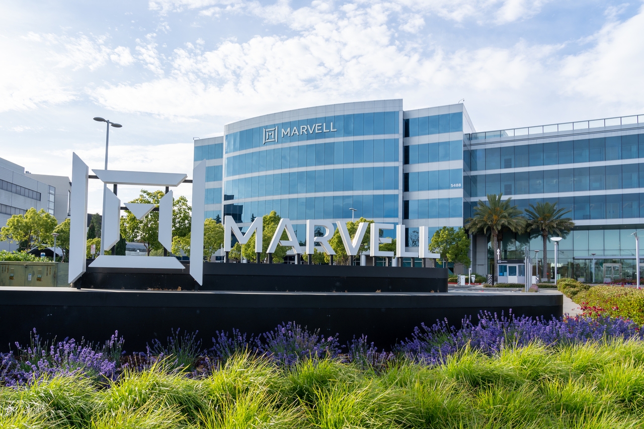 Marvell slumps as Q2 results mirror estimates and revenue outlook falls ...
