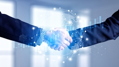 BARK rallies after Marcus Lemonis and GNK enter the bidding war for a ...