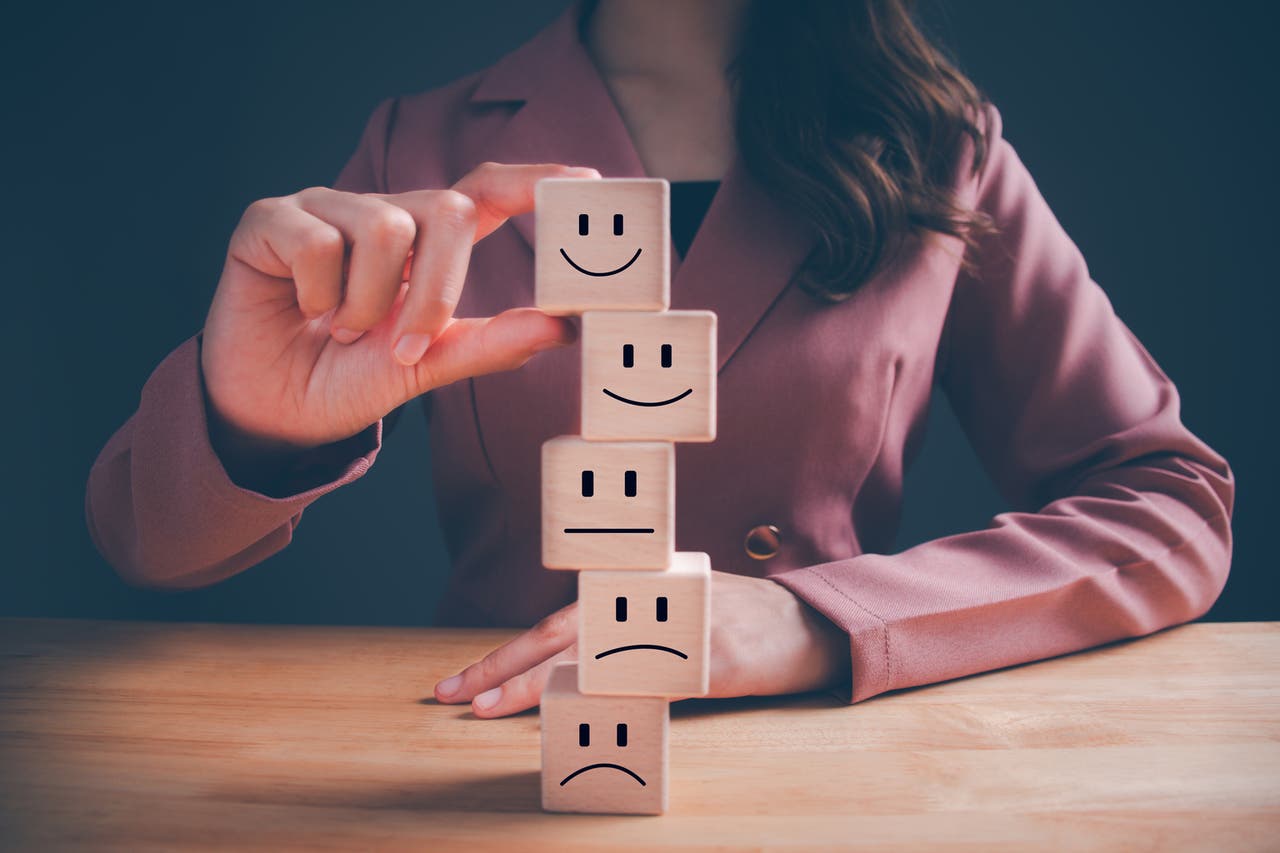 U.S. consumer confidence slumps in January: The Conference Board (DXY ... U.S. consumer confidence slumps in January: The Conference Board (DXY ...
