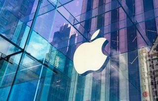 Apple criticizes EU tech law for delays in adding new features ...