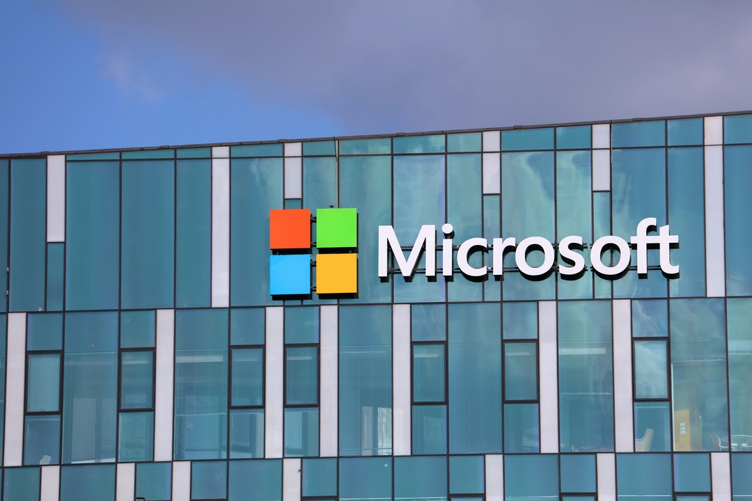 Microsoft Stock Holds Firm Above Key Averages Amid AI Deal With AMD And ...