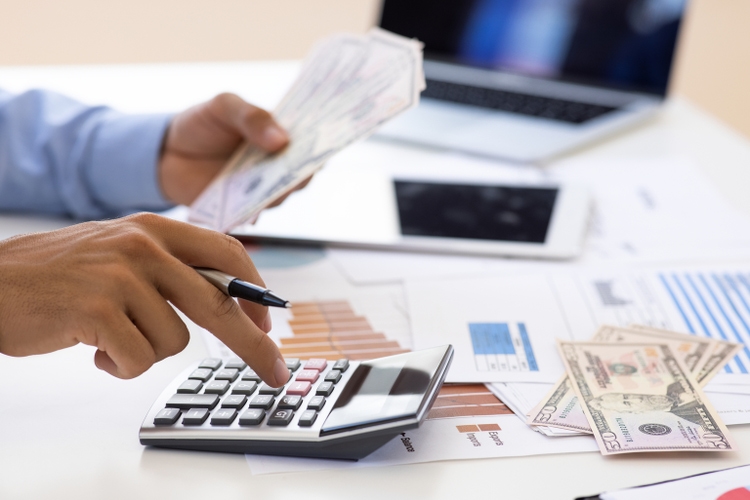Visual Comparisons Of Median Household Income Estimates In The 21st ...