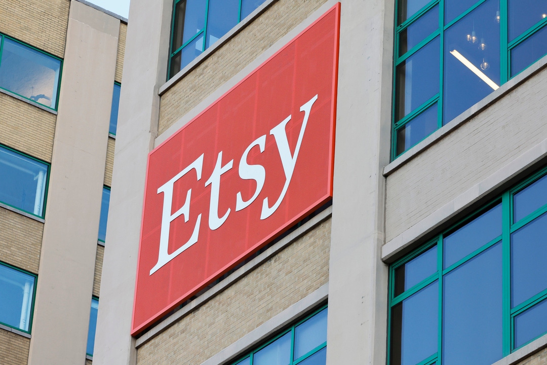 Etsy pops after adding Elliot Investment Management's Marc Steinberg to ...