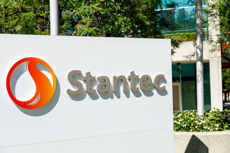 Stantec Stock: Good Growth Prospects But Premium Valuation Keeps Me Sidelines (NYSE:STN ...