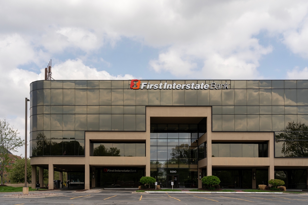 First Interstate BancSystem: 5.9% Dividend Yield And A Positive ...