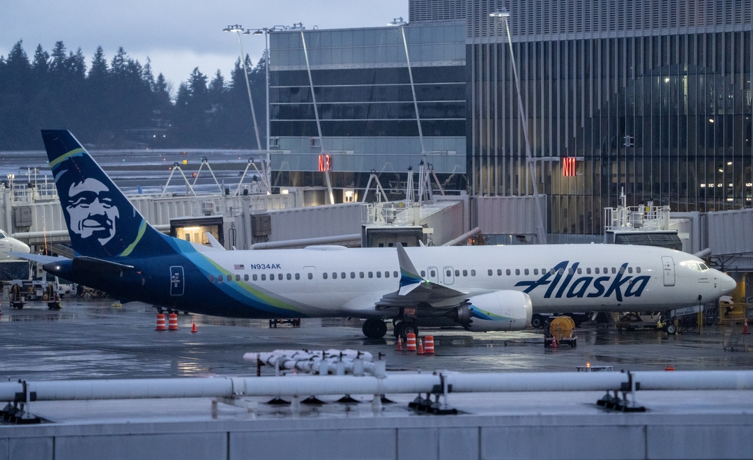 FAA temporarily grounds some Boeing 737 MAX planes following Alaska Air incident | Seeking Alpha