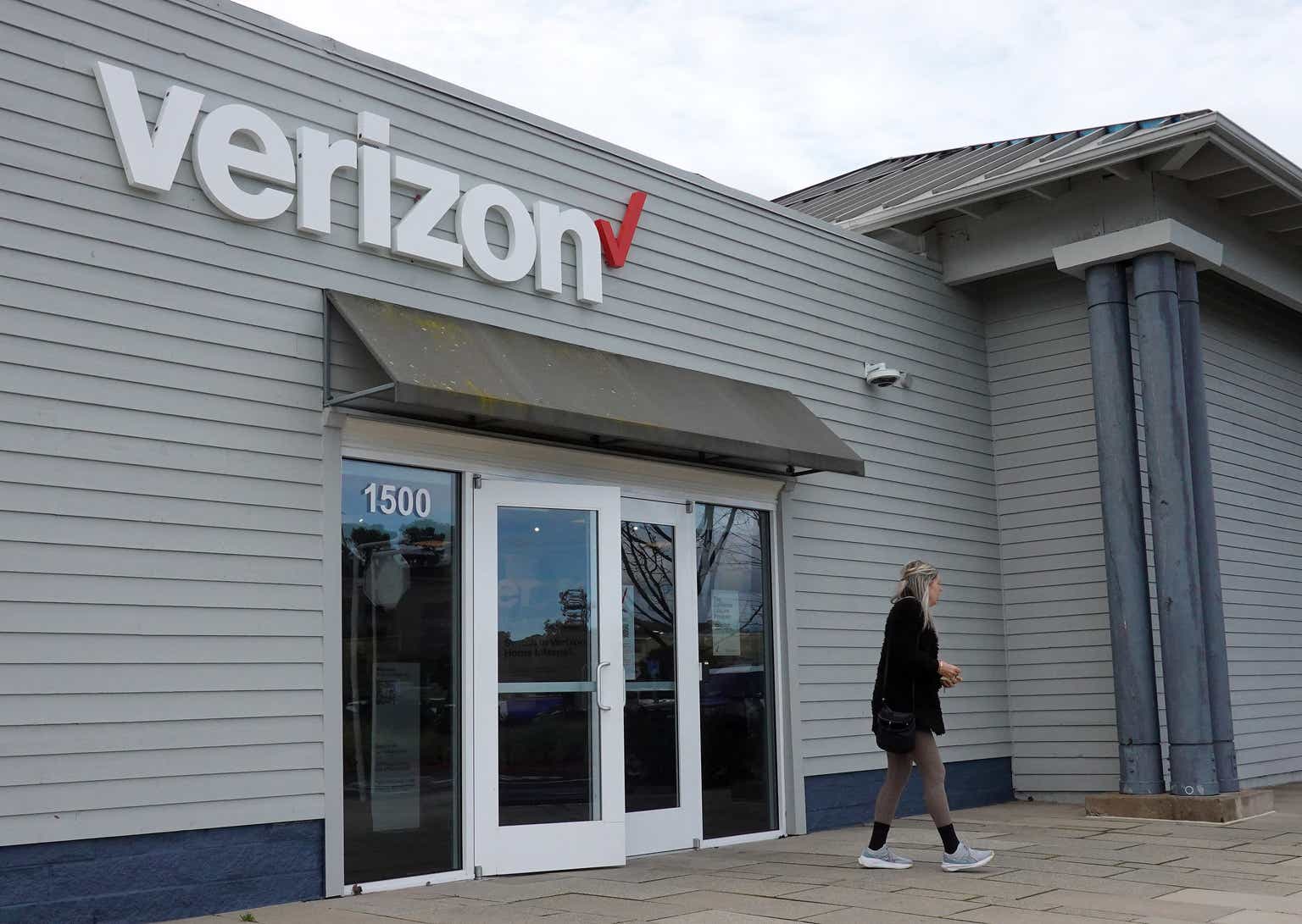 Verizon Stock Deleveraging Is The Key Nyse Vz Seeking Alpha