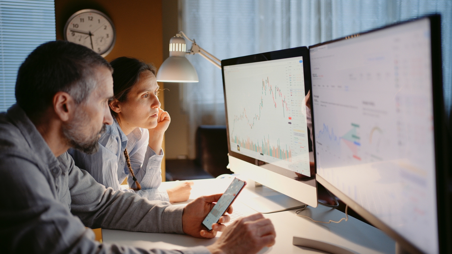 Watch SPY, QQQ inflows with Dow rise to 40,000 sparking 'FOMU ...