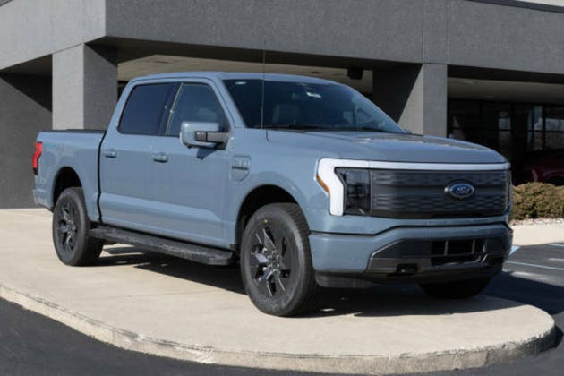 Ford mulls pulling the plug on F-150 Lightning as losses pile up ...