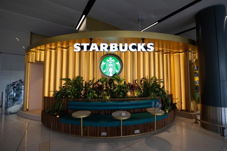 Starbucks' Middle East franchisee cutting headcount by 2K (SBUX ...