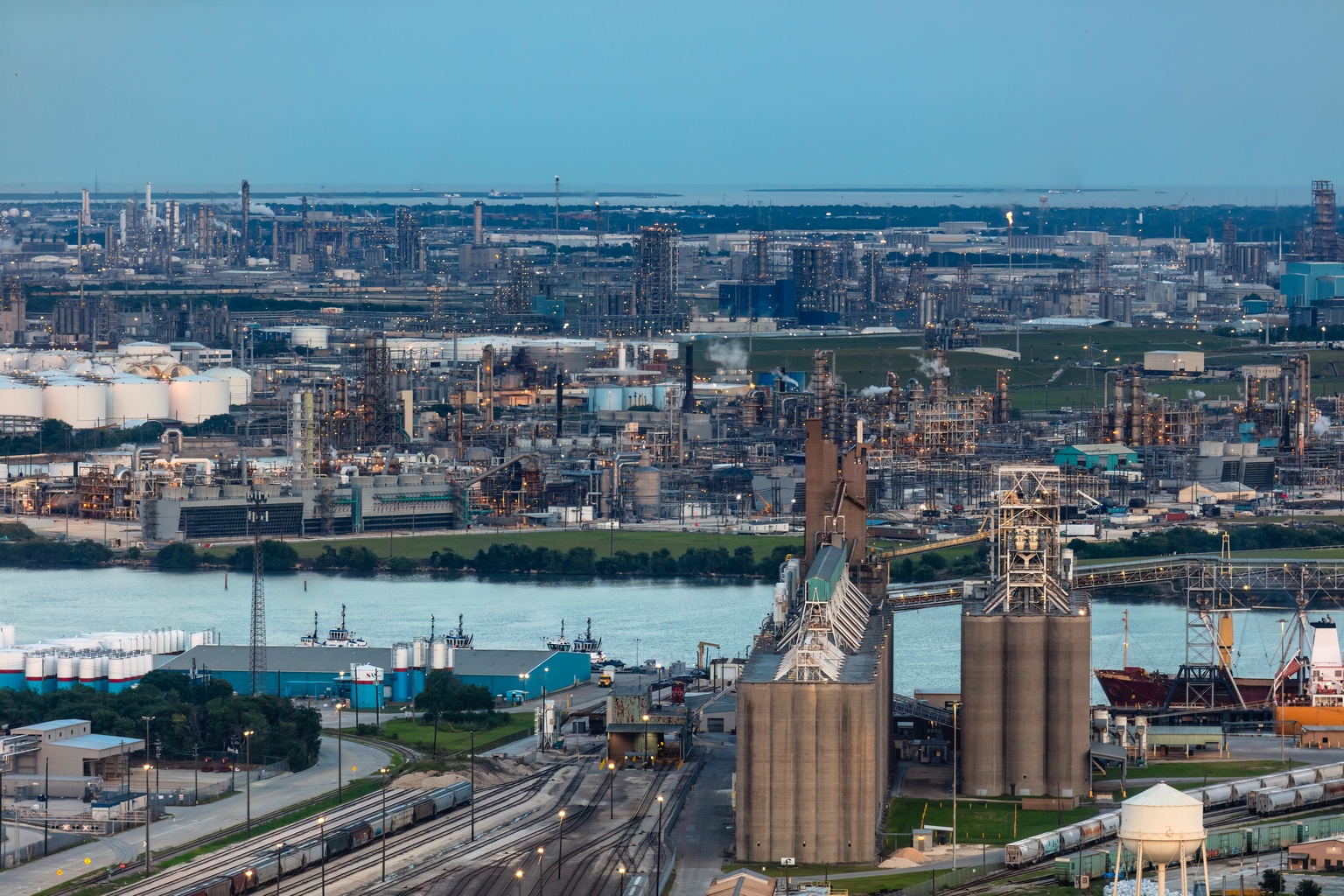 Western Midstream, Occidental Come To Terms On Pipeline Rates (NYSE:WES ...