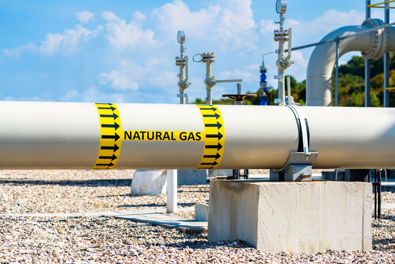 NextEra Energy to buy Caliber Resource Partners, set up shale JV ...