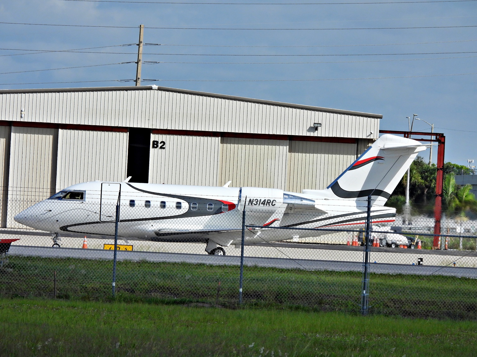 Bombardier: Settling At $200 After A Strong Year (TSX:BBD.B:CA ...