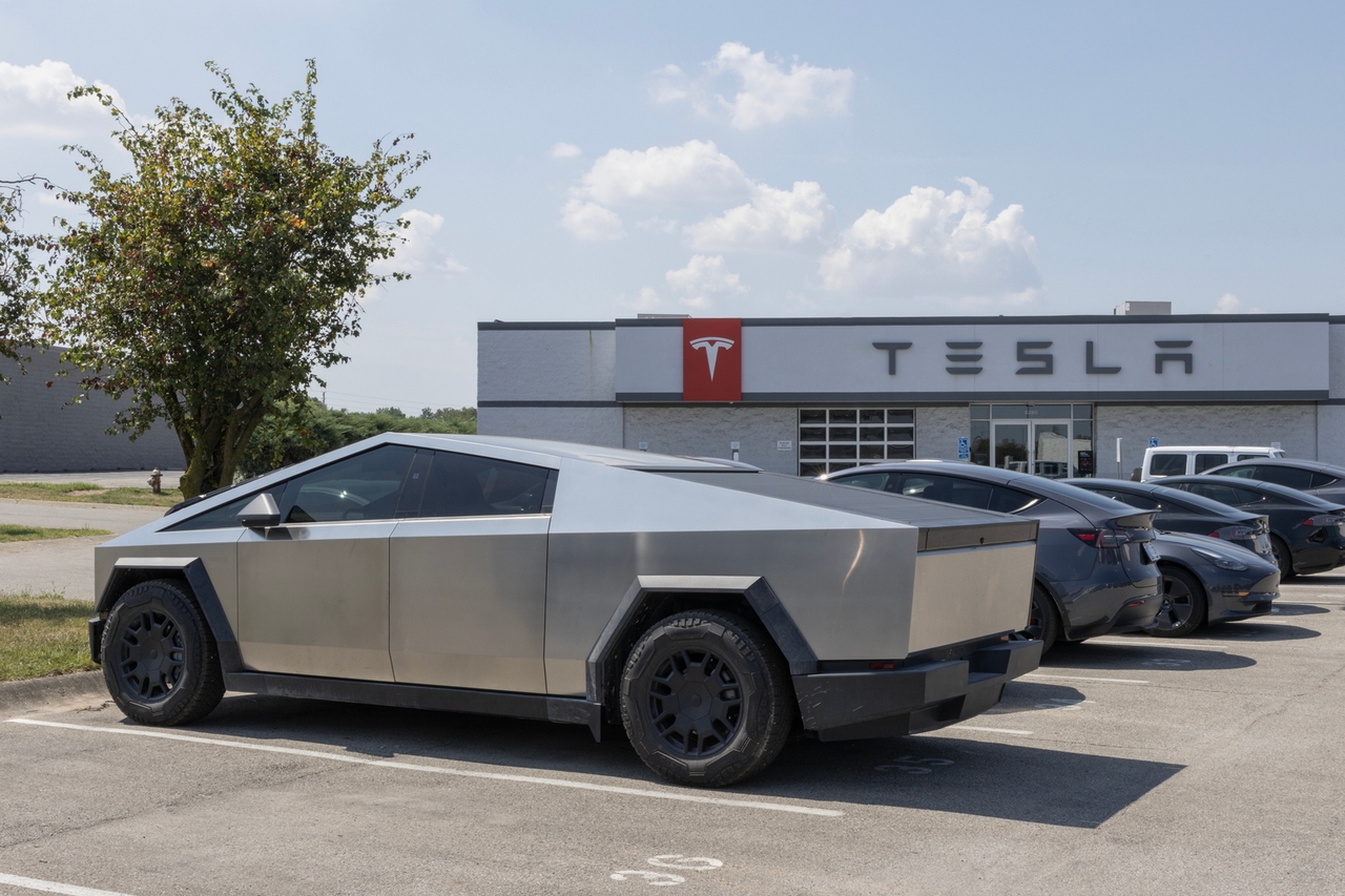 Tesla Stock Has Corrected, But The Key Problems Facing It Remain ...