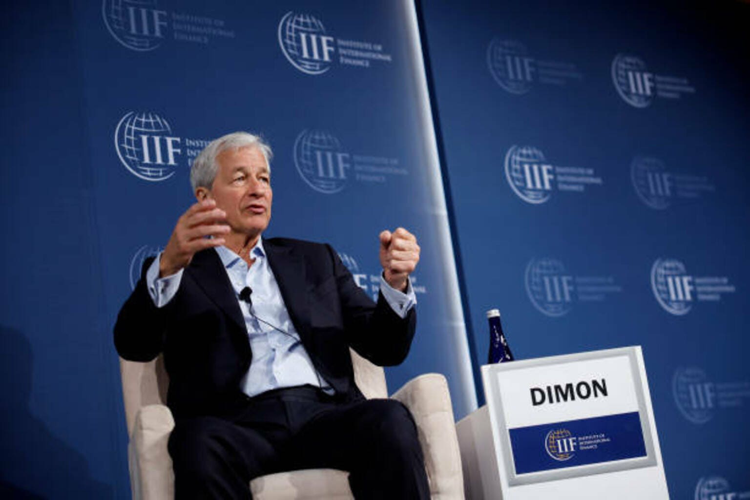 JPMorgan Chase's Jamie Dimon to pitch SpaceX IPO to clients - report ...