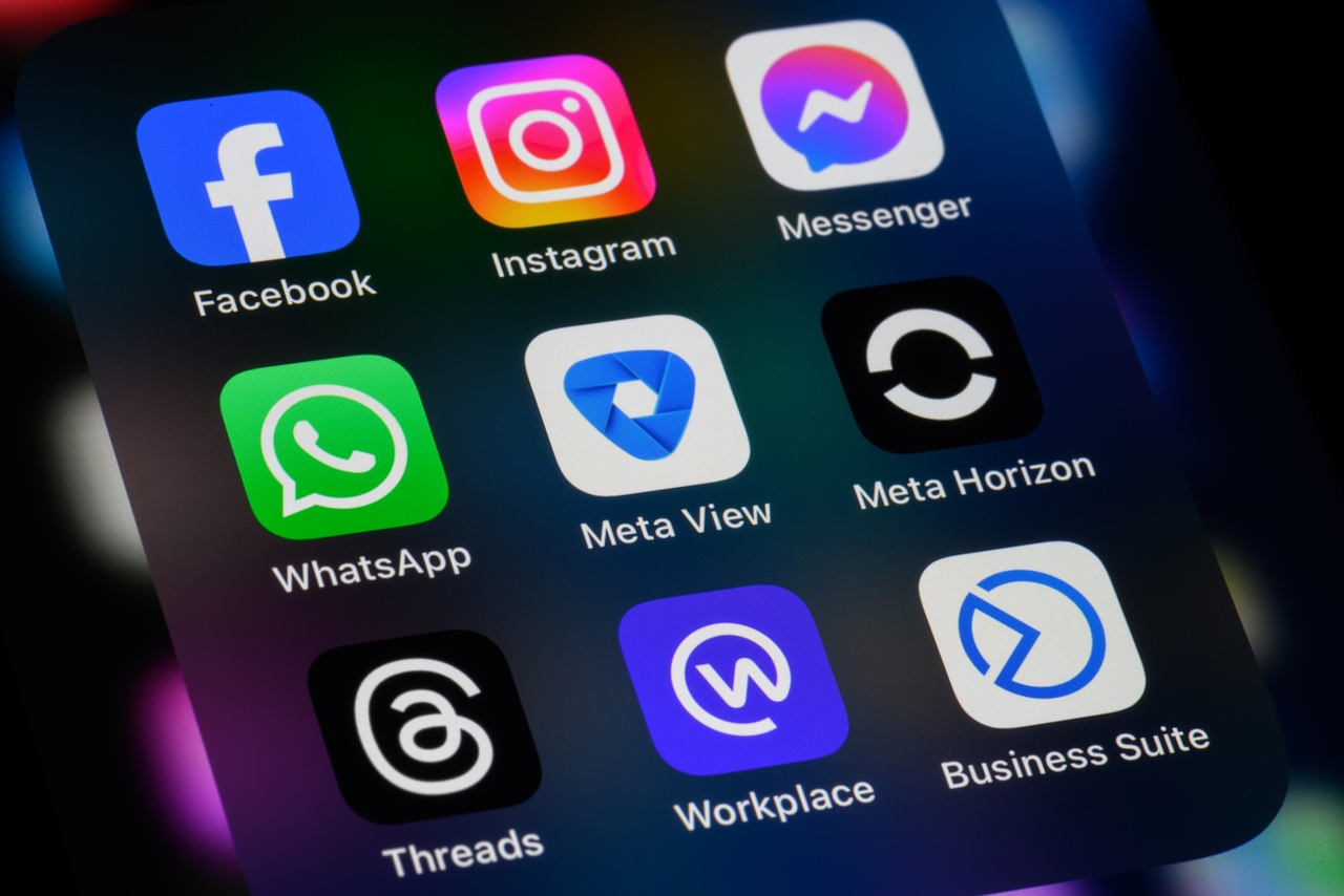 Meta Platforms: Stock Collapses, Here's When To Buy (Rating Upgrade ...