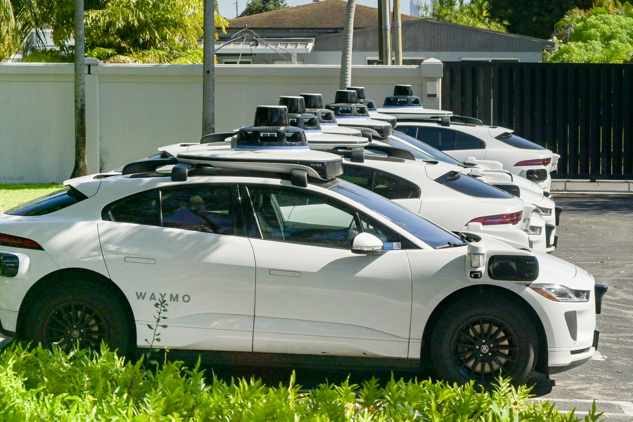 Waymo eyes launching robotaxi service in Denver, Seattle | Seeking Alpha