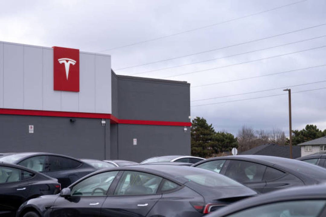 Tesla set to be early winner of Canada-China EV tariff deal - report ...