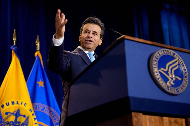 FDA Commissioner Makary says 'black box' warning not coming to COVID ...