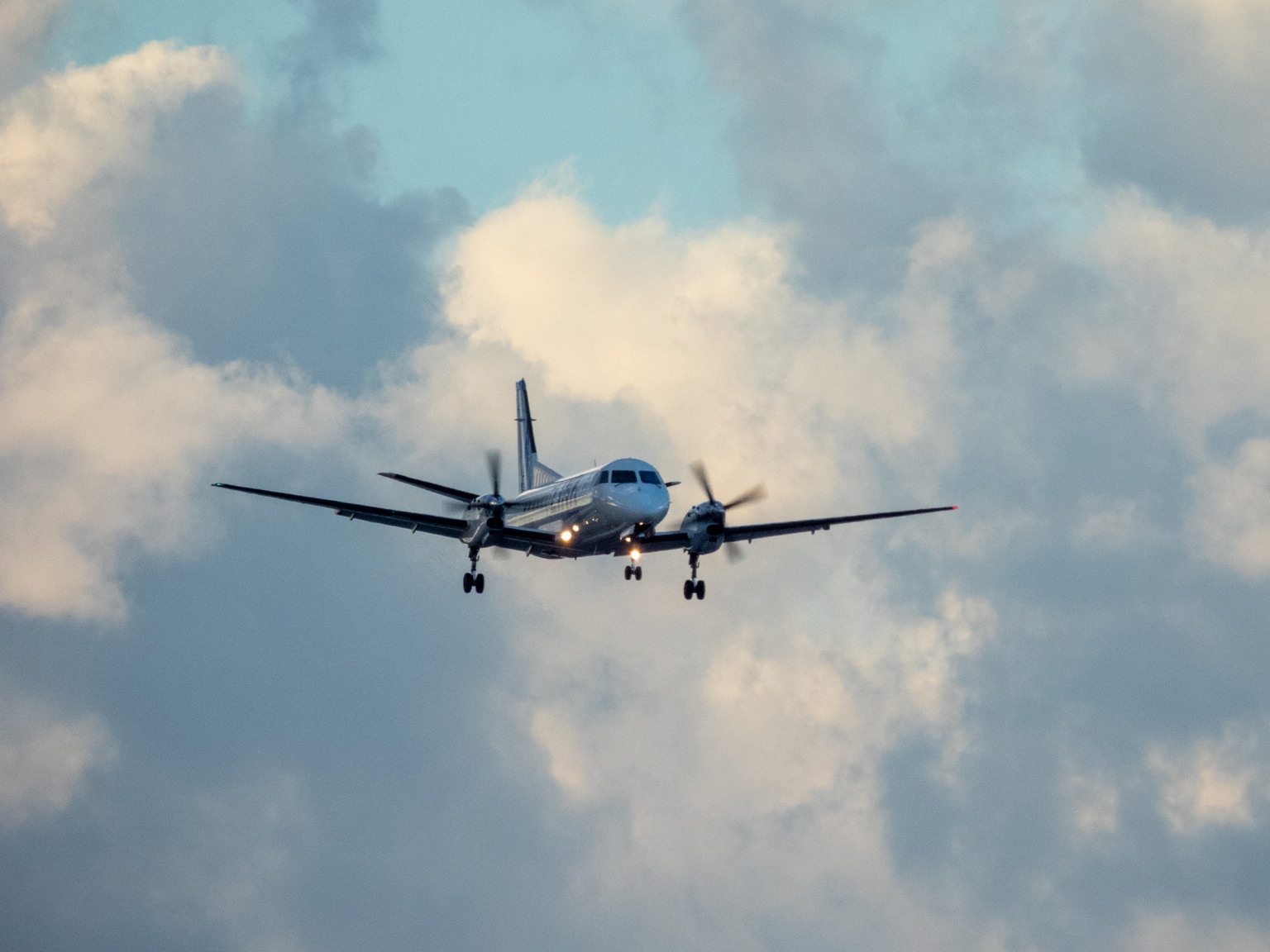 SAAB: 40-50x P/E With A 60%+ Forecast Miss History Is Not Attractive ...