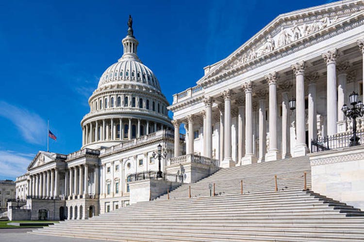 A Democrat and Republican offer plan to fix Social Security - NYT op-ed ...