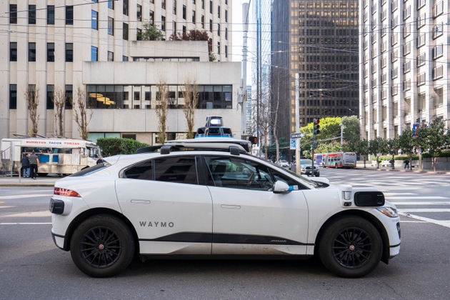 Waymo reaches 14 million rides in 2025 (GOOG:NASDAQ) | Seeking Alpha