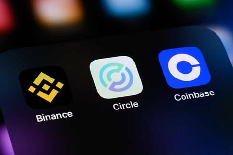 Circle Internet stock shares slide after stock offering launched (CRCL ...
