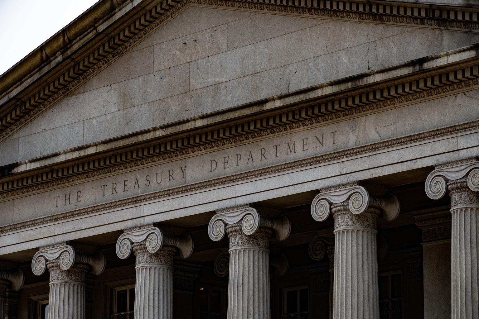 Booz Allen Hamilton: Hold Rating, Buy On Weakness (NYSE:BAH) | Seeking ...