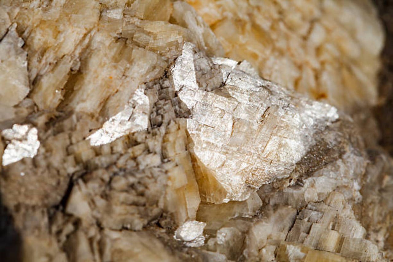 NioCorp nears deal to sell critical minerals output to Traxys ...