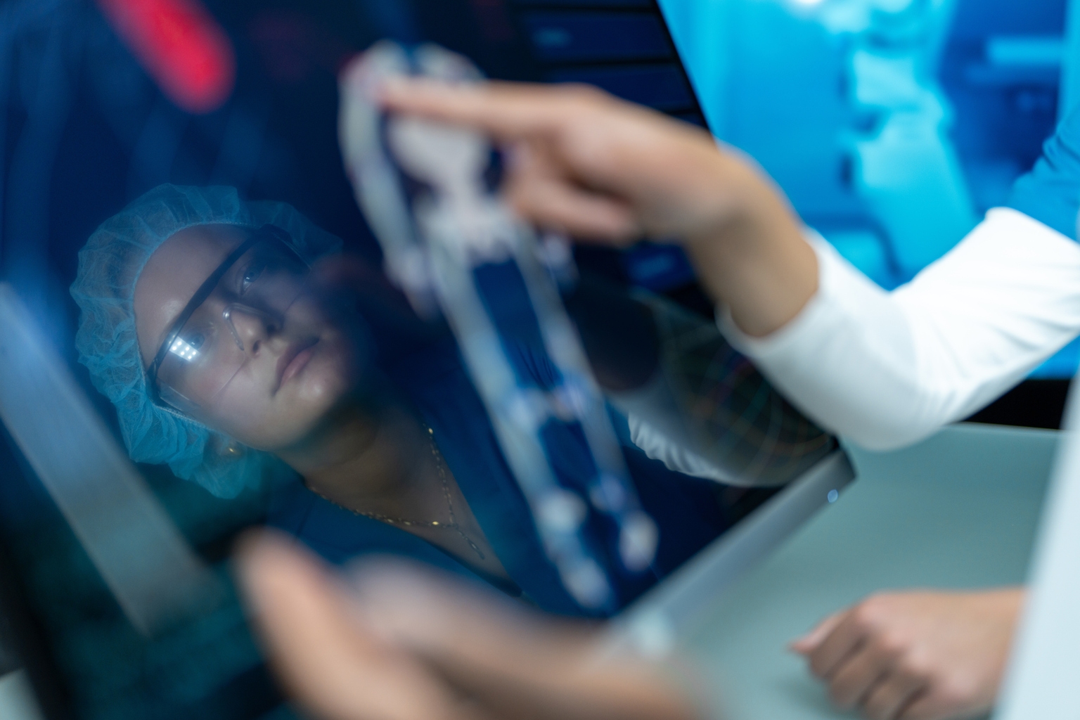 Monte Rosa: H1 2026 NEK7 Protein Degrader MRT-8102 Data Could Be Added ...