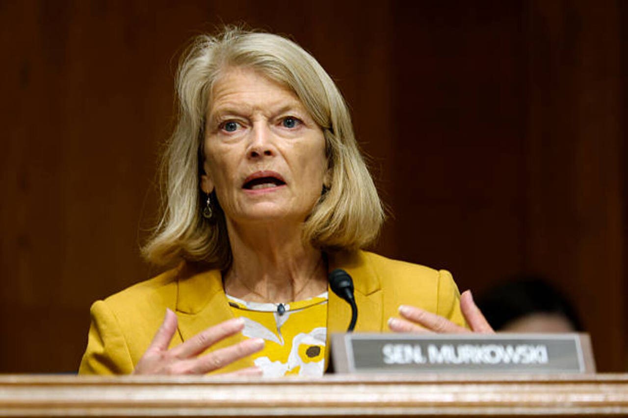 Sen. Murkowski joins Tillis on backing Fed independence (DXY ...