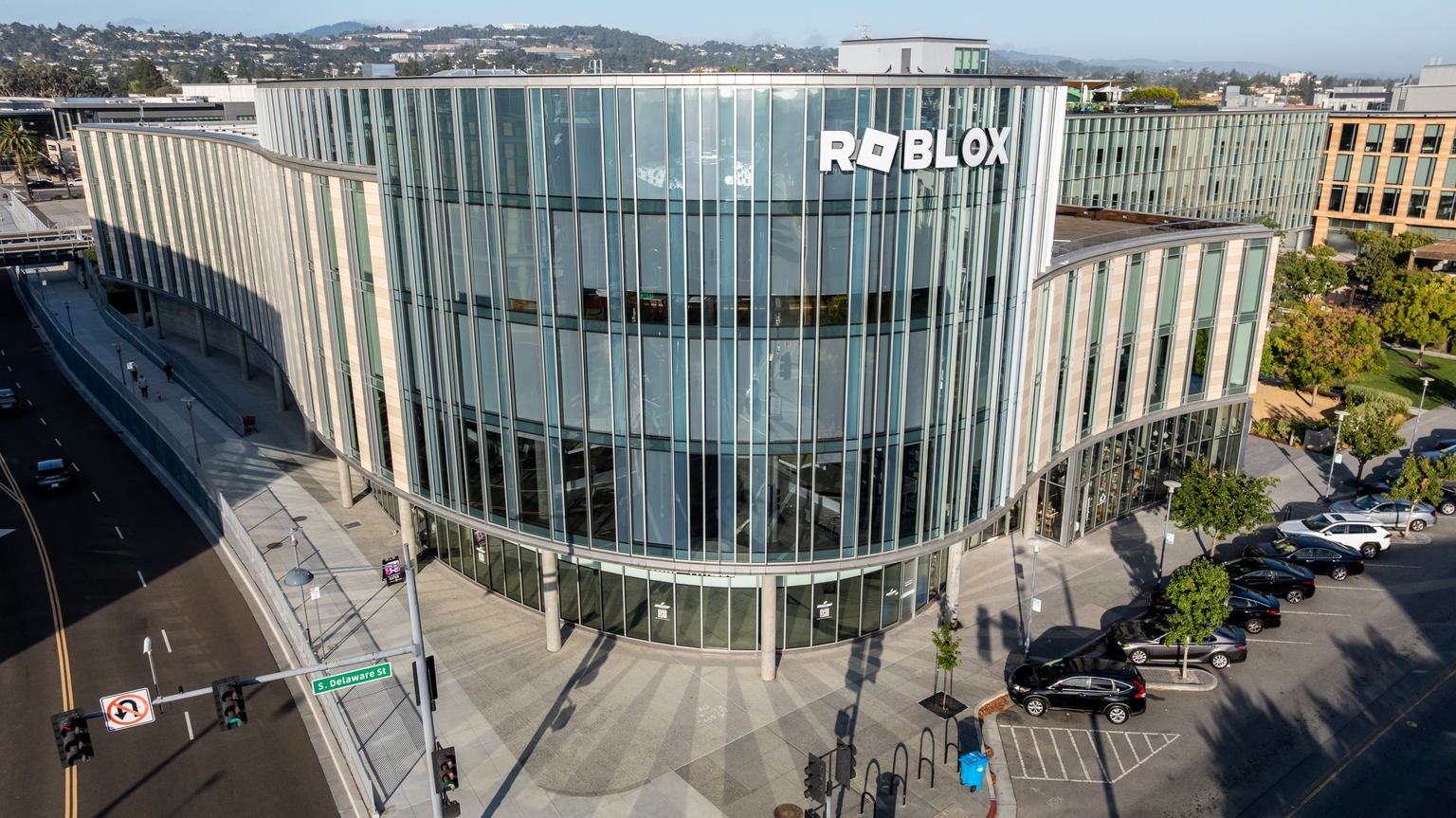 Roblox: Growth Story The Market Forgot (NYSE:RBLX) | Seeking Alpha