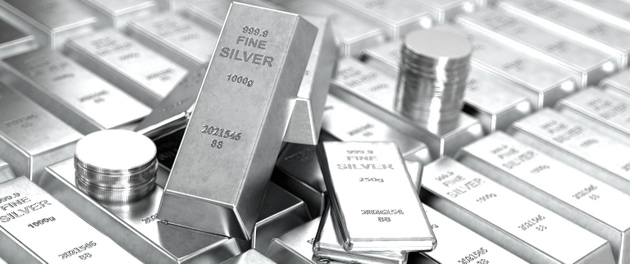 Silver (XAGUSD:CUR) Tests Support Near $82 As Dollar Strength Tightens ...