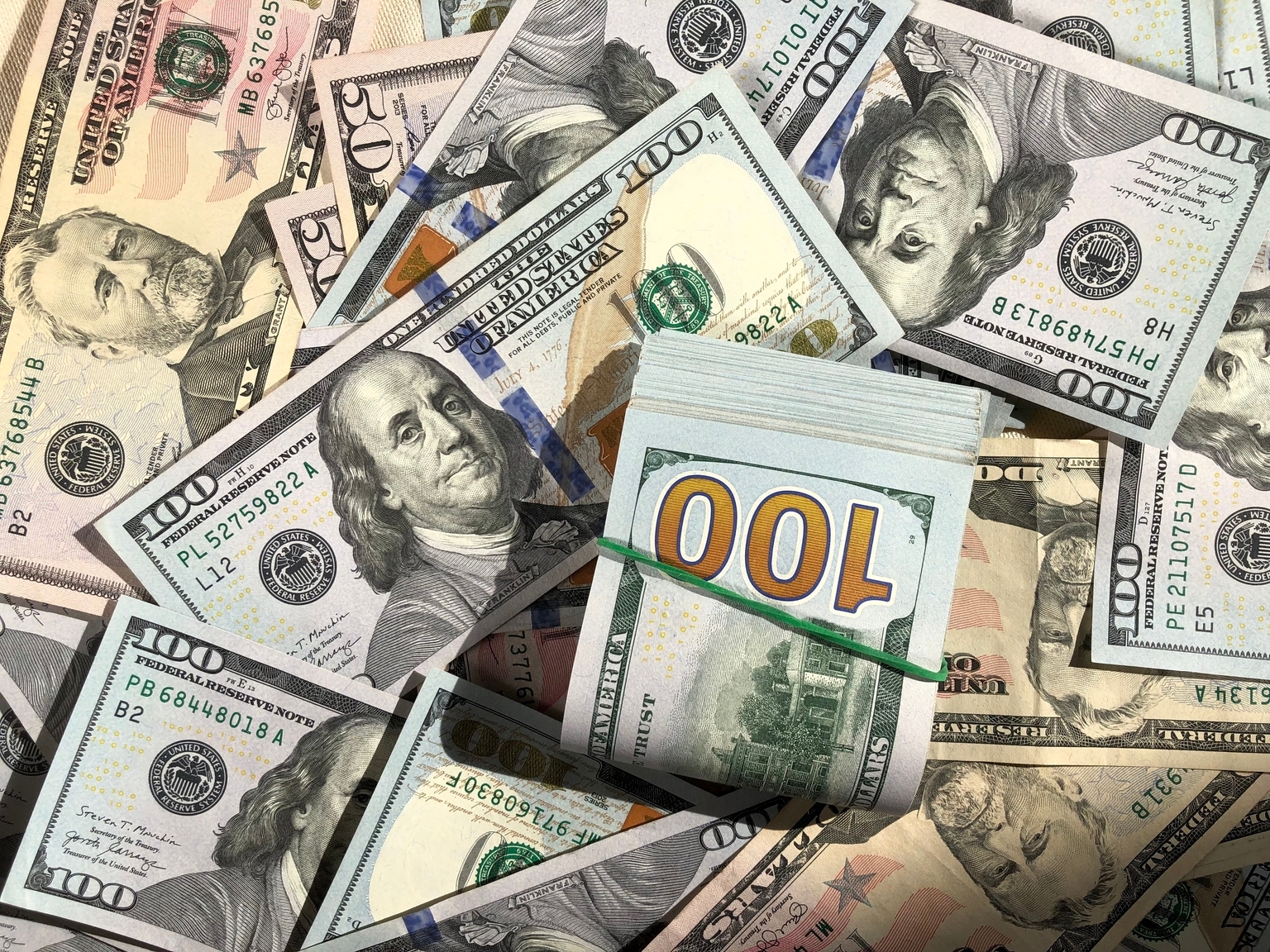 My 2 Favorite Cash-Gushing Machines To Sleep Well At Night | Seeking Alpha