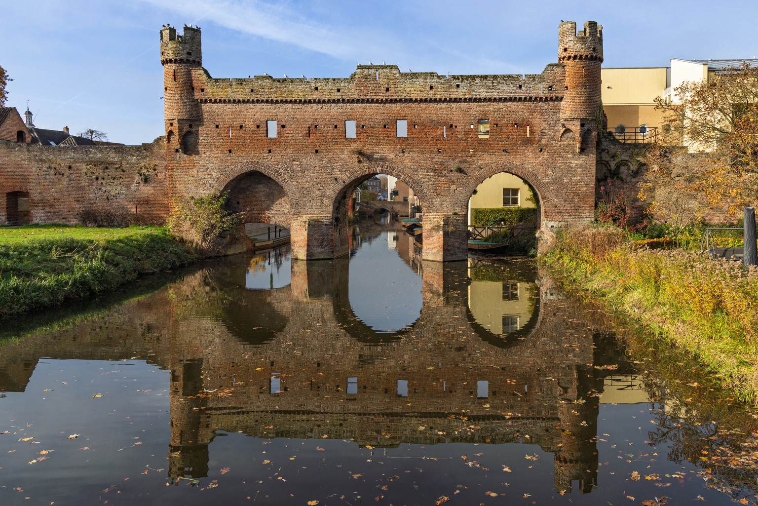MOAT: The 2026 Sector Story Doesn't Jibe (Downgrade) (BATS:MOAT ...