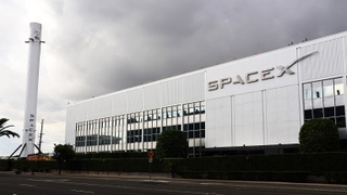 SpaceX-xAI Deal: Building America's New Icon (Private:SPACE) | Seeking ...