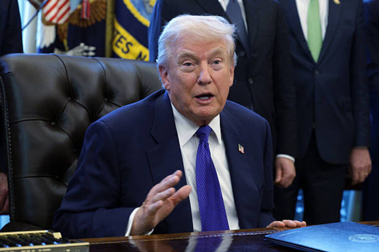 Trump says he won't be involved in Netflix-Paramount fight over Warner ...