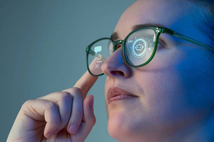 Meta and EssilorLuxottica offer new glasses with Muse Spark (META ...