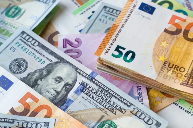 EUR/USD Finds Support As ECB Hawkishness Offsets Fed Strength Ahead Of ...