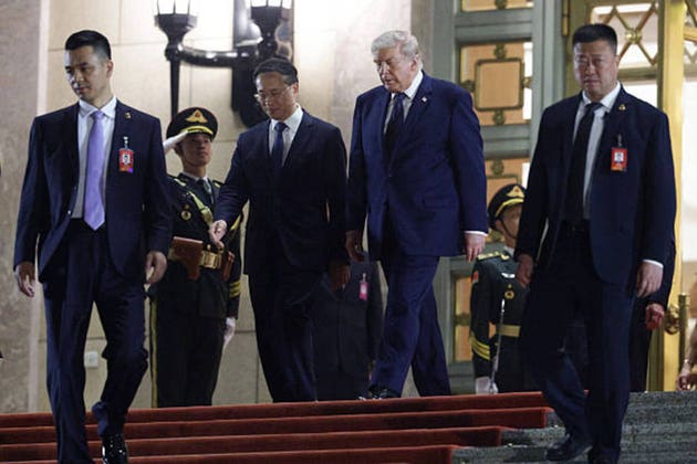 Trump touts China's order for 200 Boeing jetliners; shares fall (BA ...